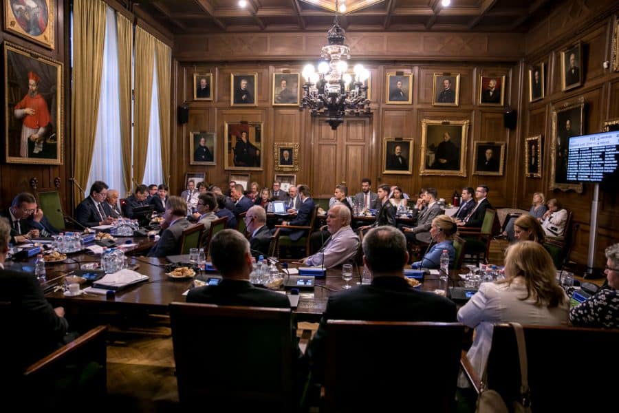 Report on the inaugural session of the new Senate – Semmelweis University