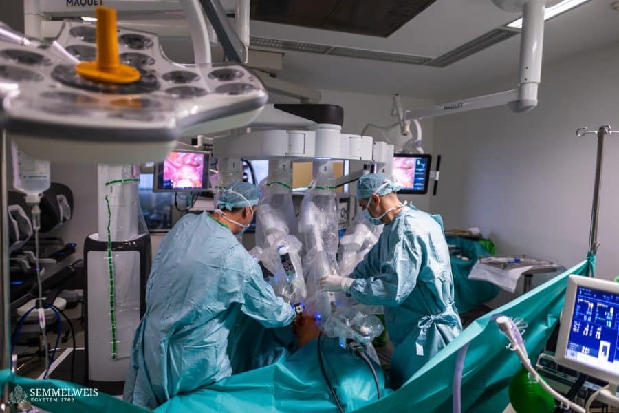 The first robot-assisted endometriosis surgery performed at Semmelweis ...