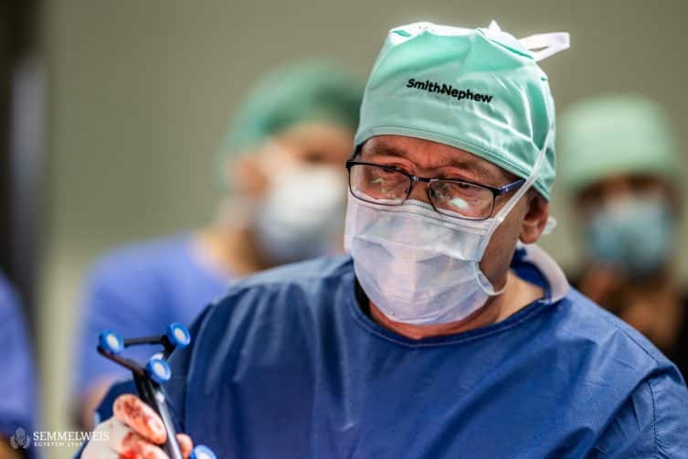 First musculoskeletal robotic surgery performed at Semmelweis ...