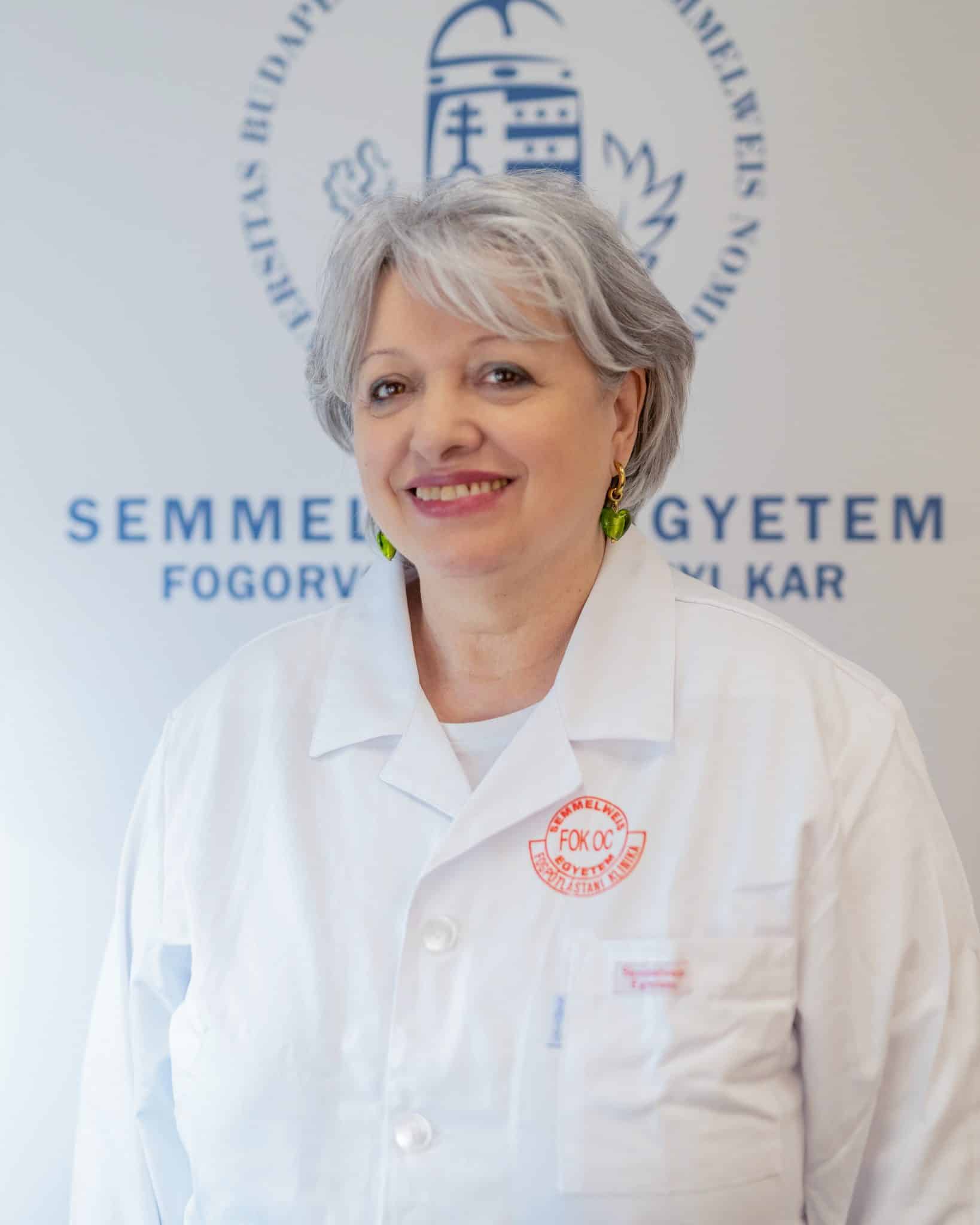 Dr. Jáhn Marianna – Fogpótlástani Klinika