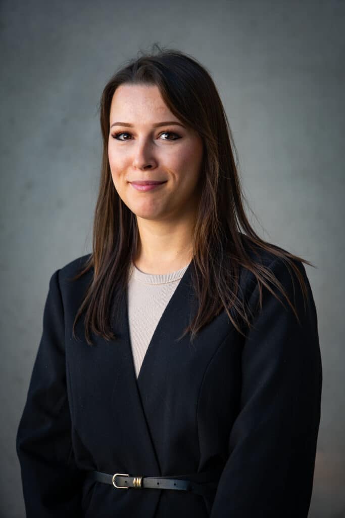 Congratulations, Vivi! – Neurobiology and Neurodegenerative Diseases Research Group