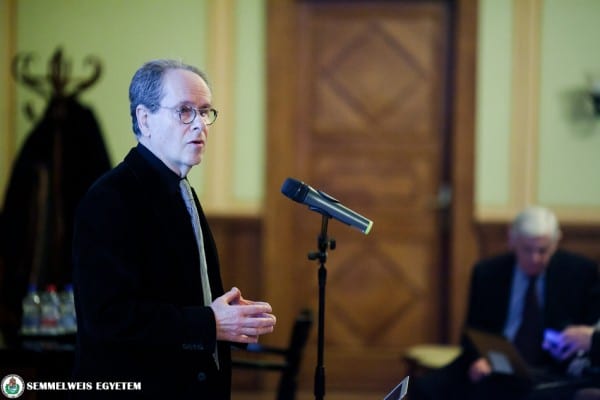 Dr. Hacki Tamás Pro Cultura Hungarica díjat kapott – Semmelweis Hírek