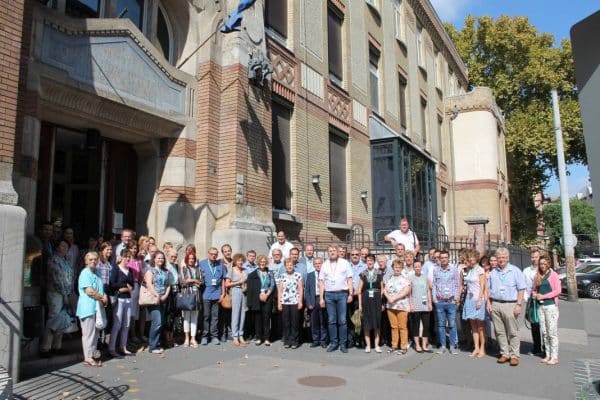 Astigmia kurzust tartottak a Szemészeti Klinikán – Semmelweis Hírek