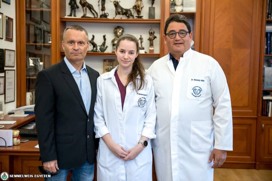 Génjeikben van az orvoslás – Dr. Merkely Béla és családja a Generációk az egyetemen sorozatban ...