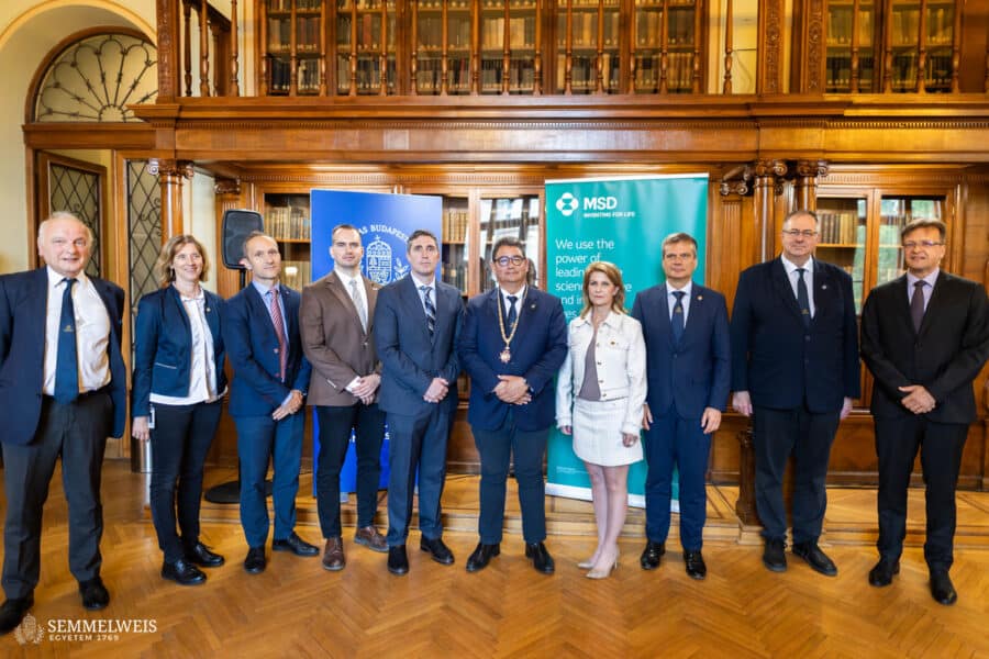 Magasabb szinten folytatódik az együttműködés az MSD és az egyetem között – Semmelweis Hírek