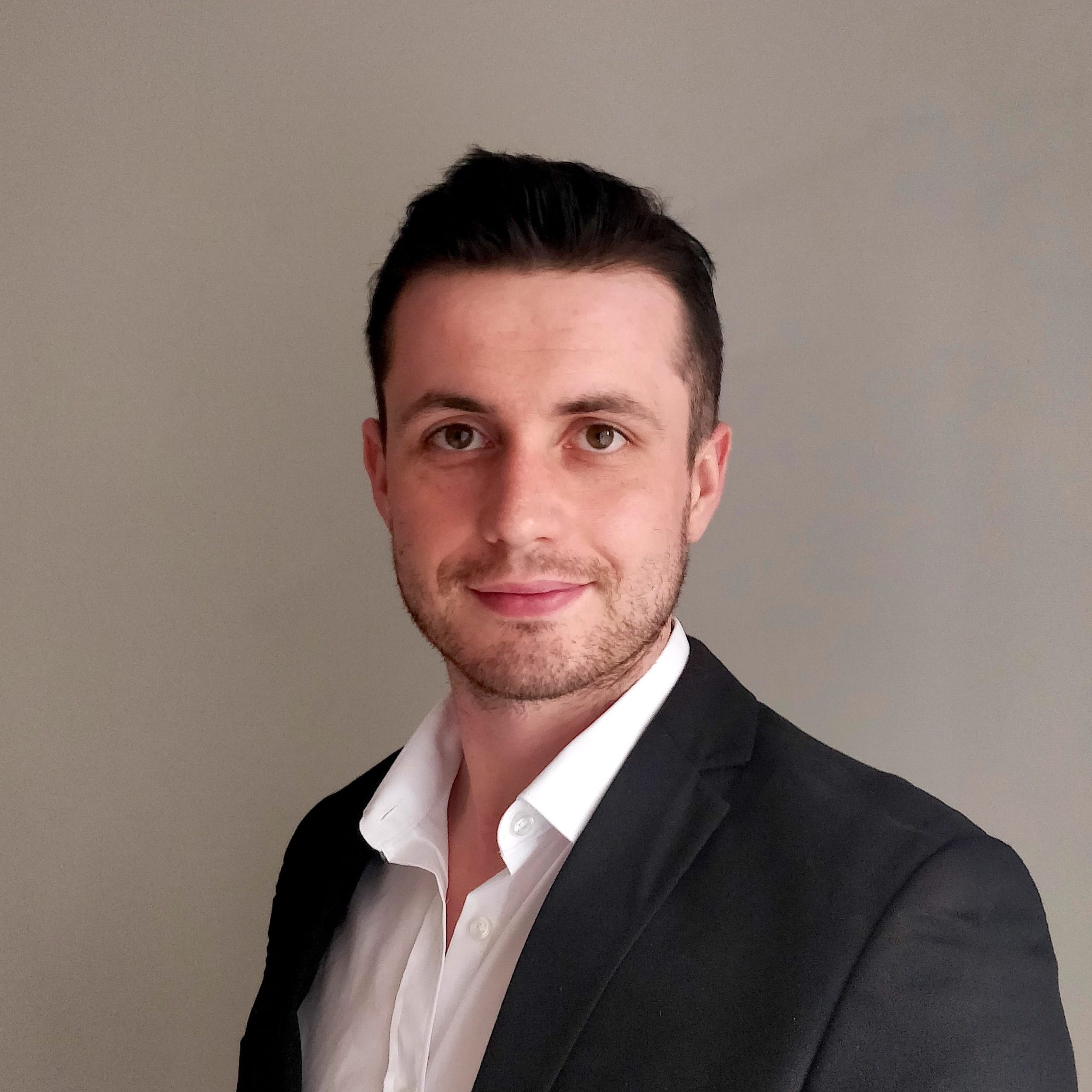 Munkatársak – Nőgyógyászati Daganatsebészeti Centrum