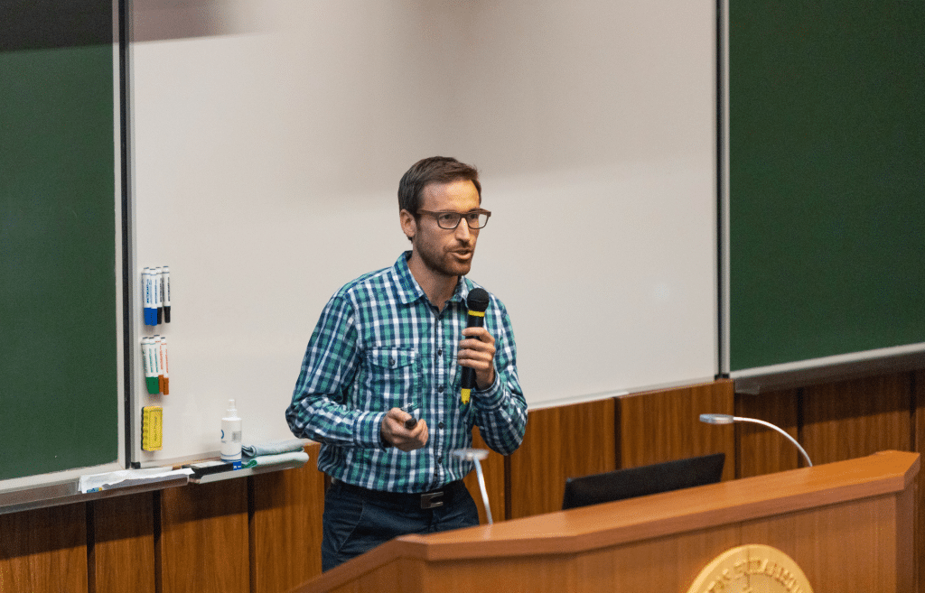 Előadás a fenntartható fogászatról a Nyári Egyetemen – Propedeutikai ...