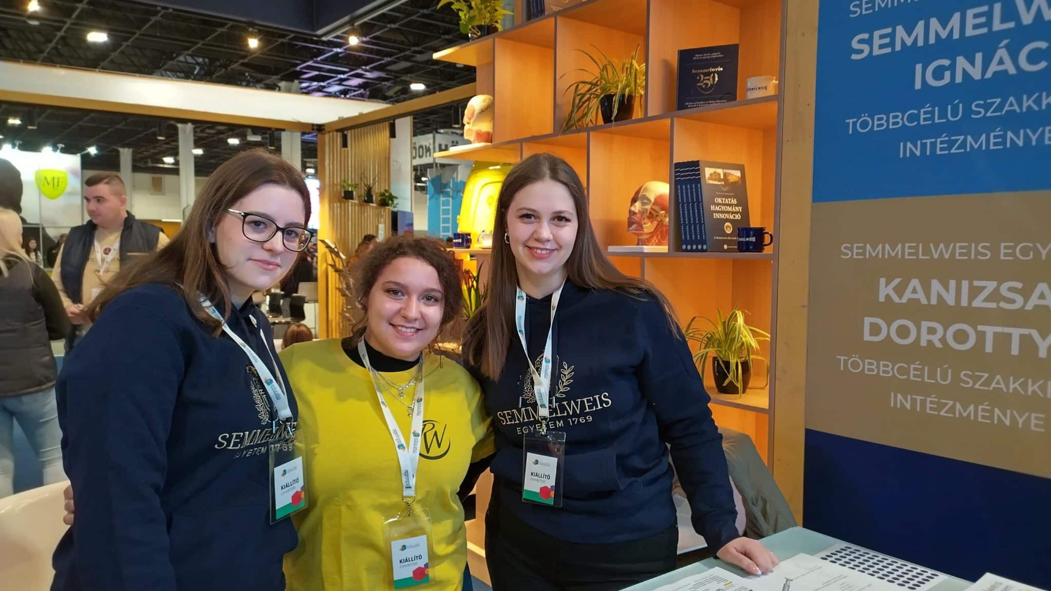 Ott voltunk mi is az EDUCATIO 2024. Szakkiállításon – Semmelweis Egyetem Raoul Wallenberg ...